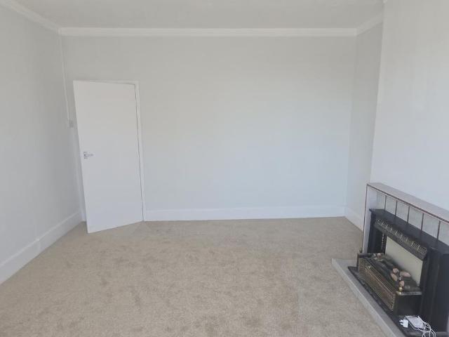 3 bedroom maisonette to rent