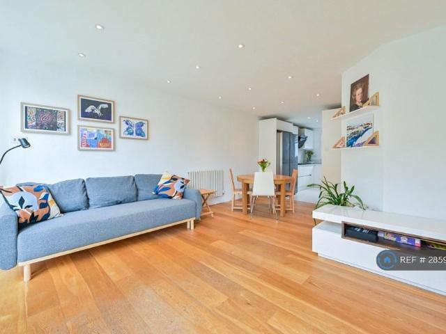 3 bedroom maisonette to rent