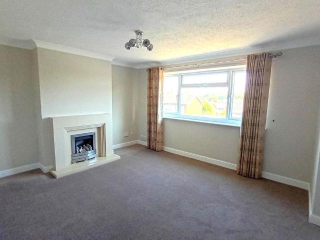 3 bedroom maisonette to rent