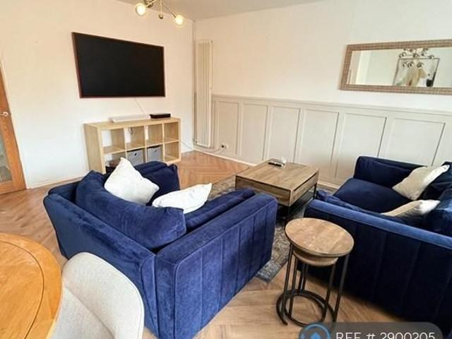 3 bedroom maisonette to rent