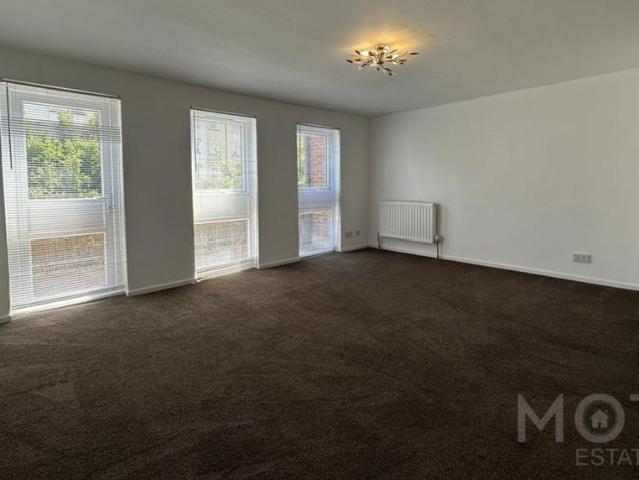 3 bedroom maisonette to rent