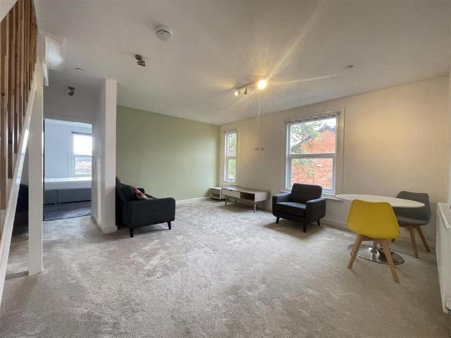 3 bedroom maisonette to rent