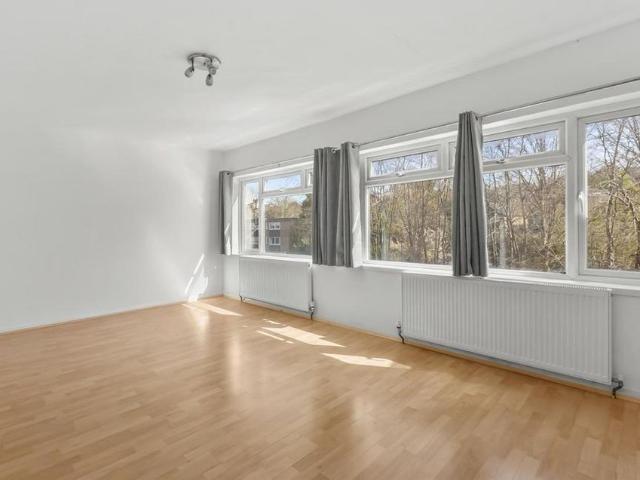 3 bedroom maisonette to rent