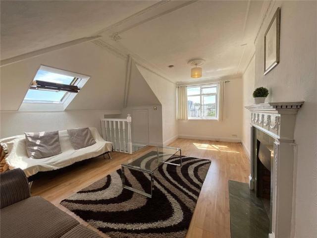 3 bedroom maisonette to rent