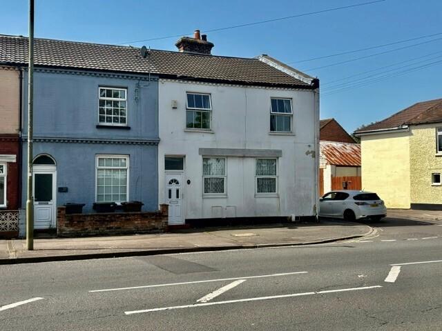 3 bedroom maisonette to rent