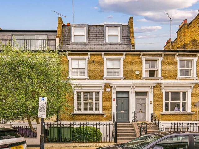 3 bedroom maisonette to rent