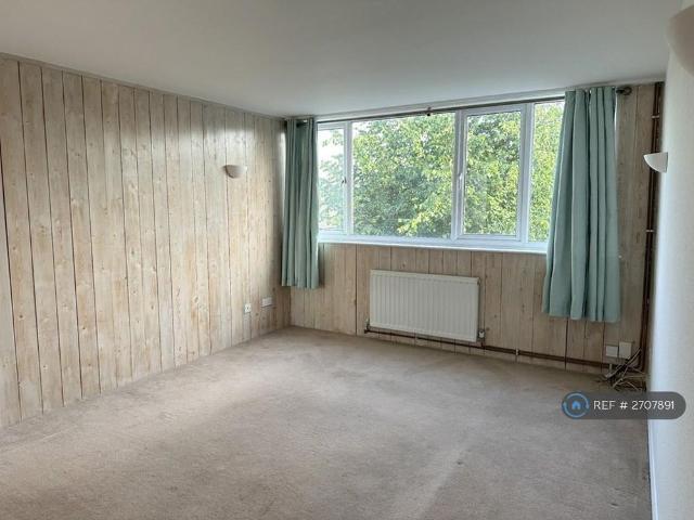 3 bedroom maisonette to rent