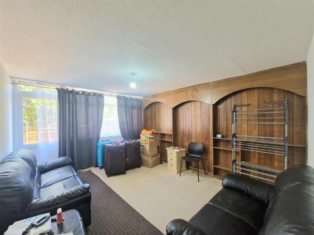 3 bedroom maisonette to rent