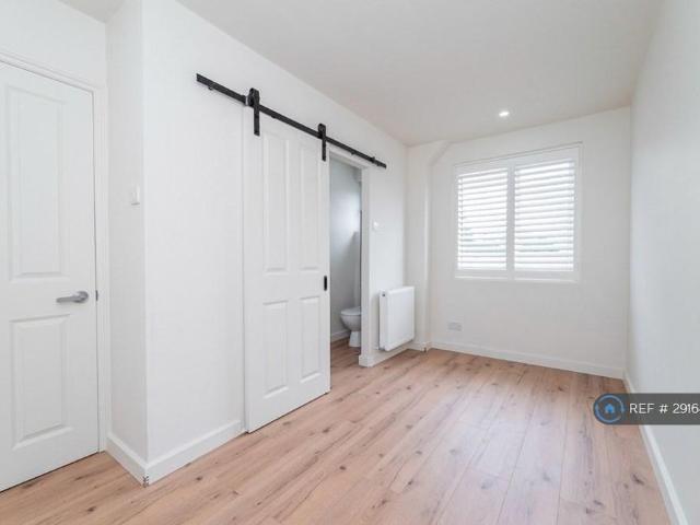 3 bedroom maisonette to rent