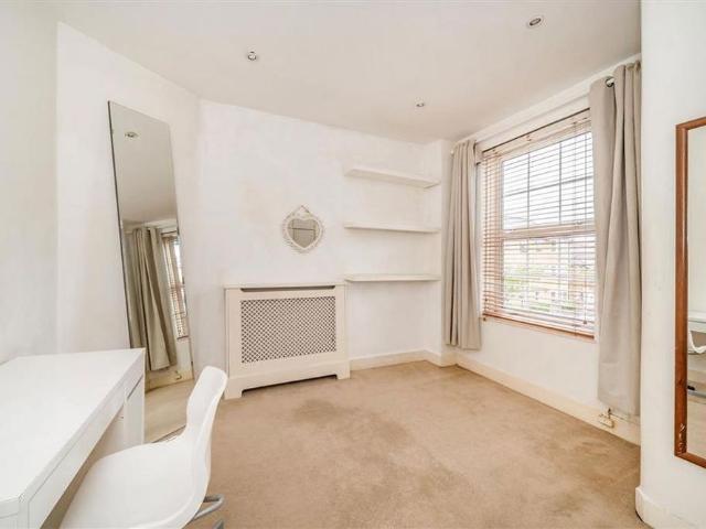 3 bedroom maisonette to rent