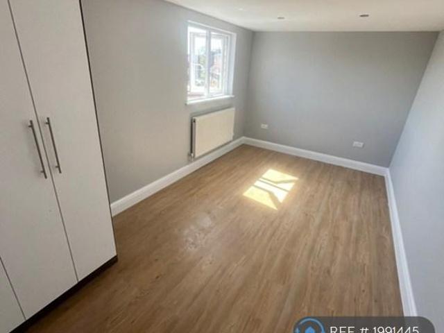 3 bedroom maisonette to rent