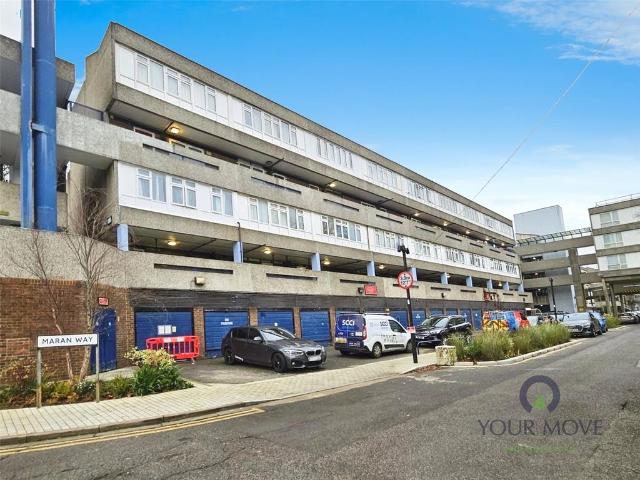 3 bedroom maisonette for sale