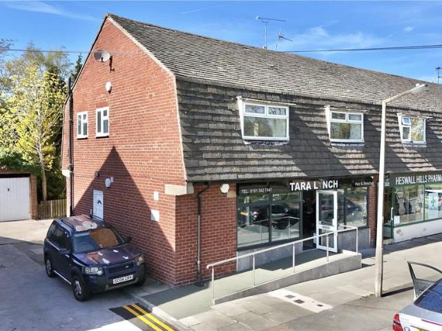 3 bedroom maisonette for sale
