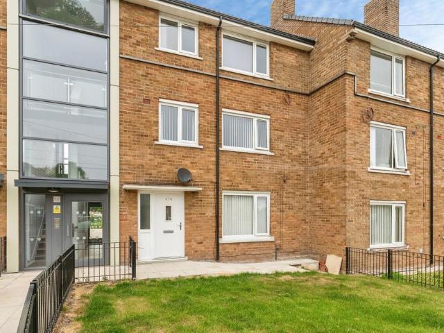 3 bedroom maisonette for sale