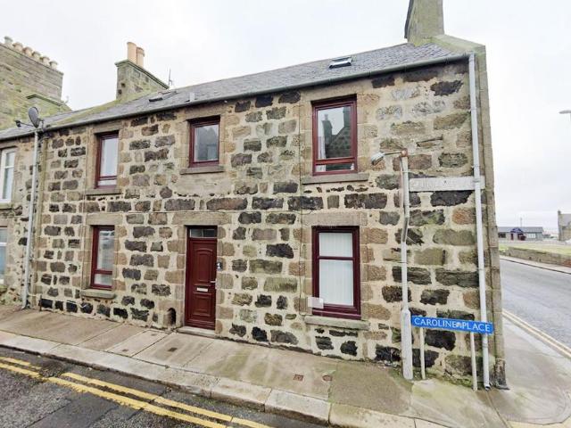3 bedroom maisonette for sale
