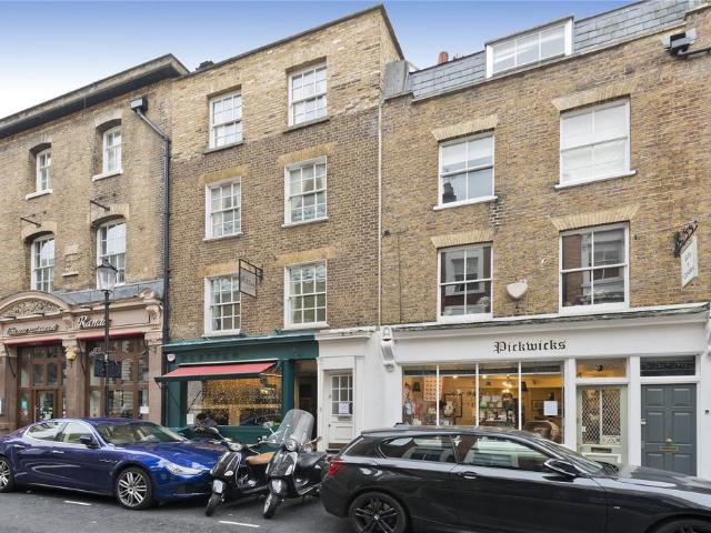 3 bedroom maisonette for sale