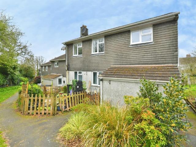 2 bedroom maisonette for sale