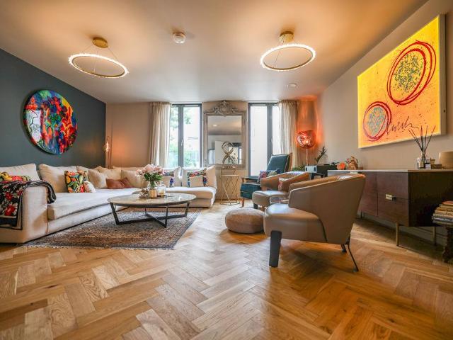 3 bedroom maisonette for sale