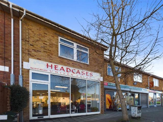 3 bedroom maisonette for sale