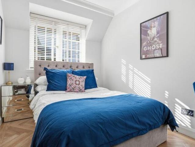3 bedroom maisonette for sale in 15 West Mill Bank, Colinton, Edinburgh, EH13 0QT, EH13