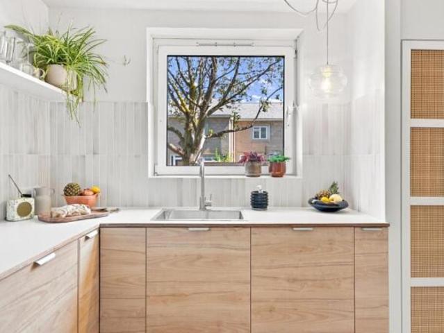 3 bedroom maisonette for sale in Tanners Hill, Deptford, London, SE8