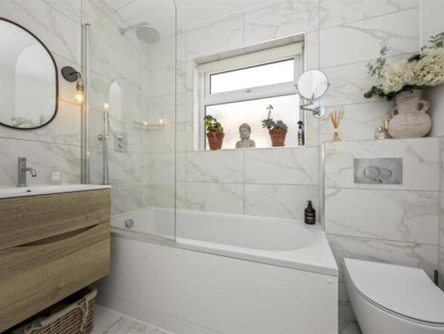 3 bedroom maisonette for sale in Valley Drive, Withdean, Brighton, BN1