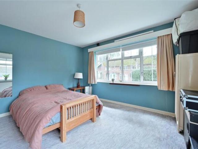 3 bedroom maisonette for sale in Westminster Court, St. Albans, Hertfordshire, AL1