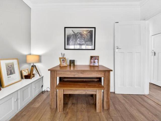 3 bedroom maisonette for sale in Woodland Road, Waltham Forest, E4
