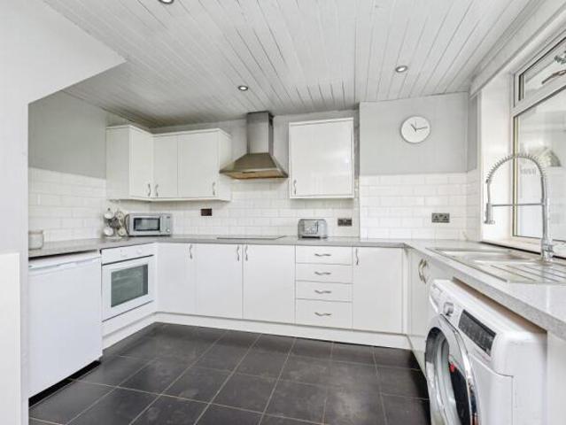 3 bedroom maisonette for sale in Wyndford Road, Glasgow, G20