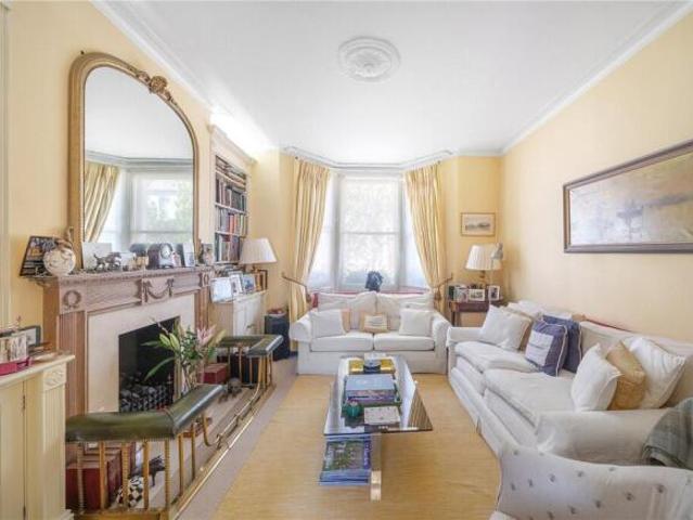 3 bedroom maisonette for sale in Archel Road, London, W14