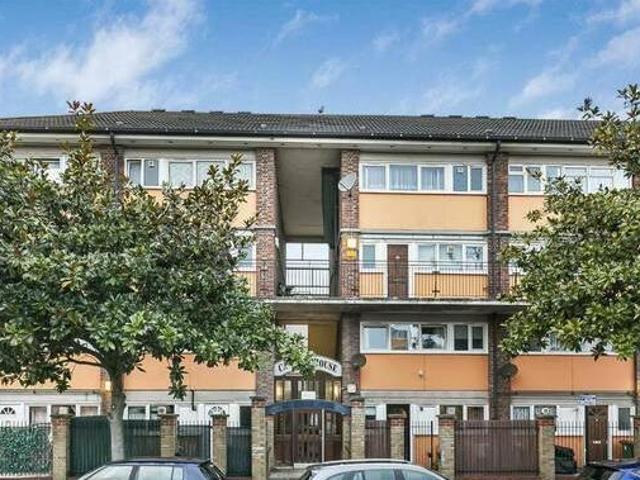 3 bedroom maisonette for sale in Caistor House Caistor Park Road Plaistow London E15