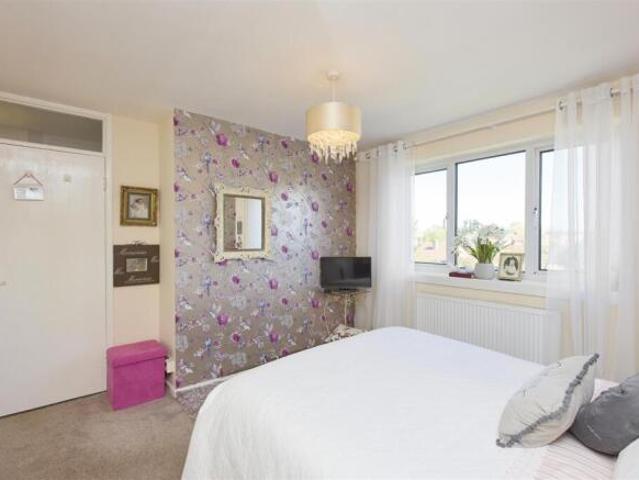 3 bedroom maisonette for sale in Chapel Side, Derby, DE21