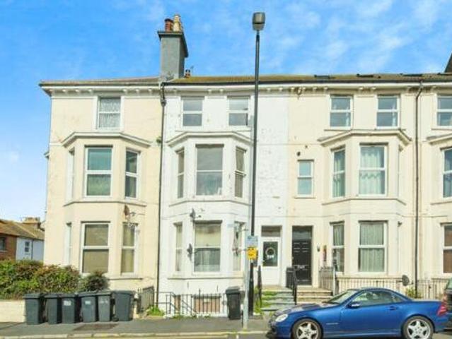 3 Bedroom Maisonette For Sale In Eastbourne
