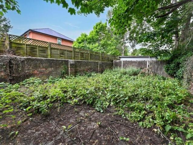 3 bedroom maisonette for sale in Flat 2, 40 Russell Street, Reading, Berkshire, RG1