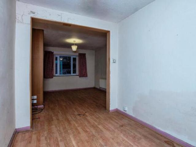 3 bedroom maisonette for sale in Gresham Road, Worcester, Worcestershire, WR2