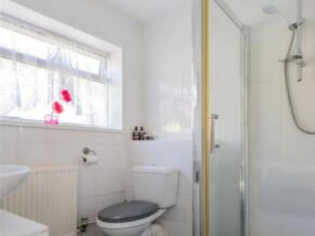 3 bedroom maisonette for sale in Gwynant Crescent, Lakeside, Cardiff, CF23