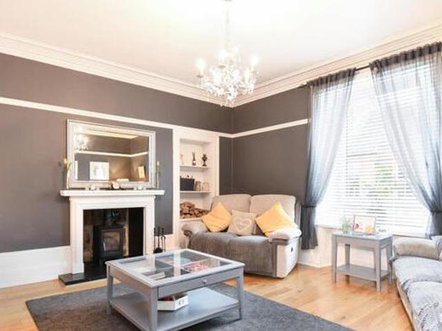 3 Bedroom Maisonette For Sale In Laurencekirk
