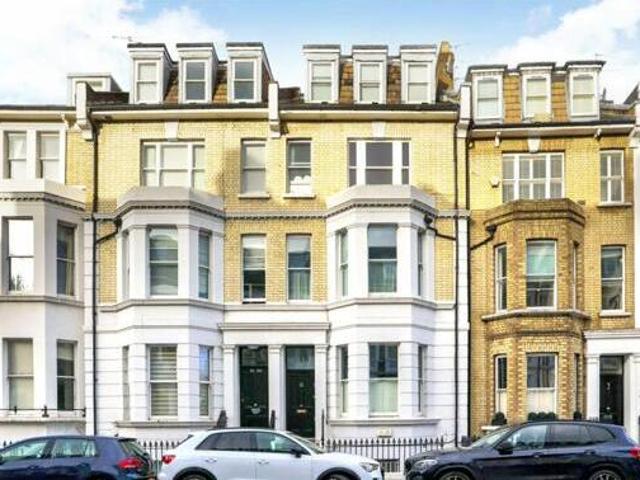 3 Bedroom Maisonette For Sale In London