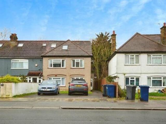3 Bedroom Maisonette For Sale In London