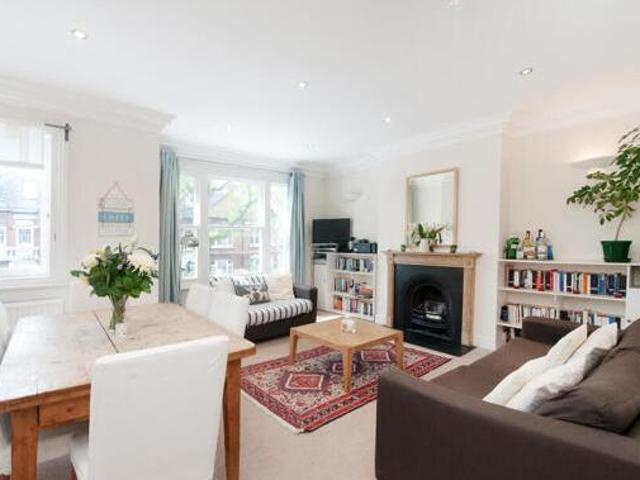 3 Bedroom Maisonette For Sale In London