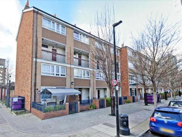 3 Bedroom Maisonette For Sale In London