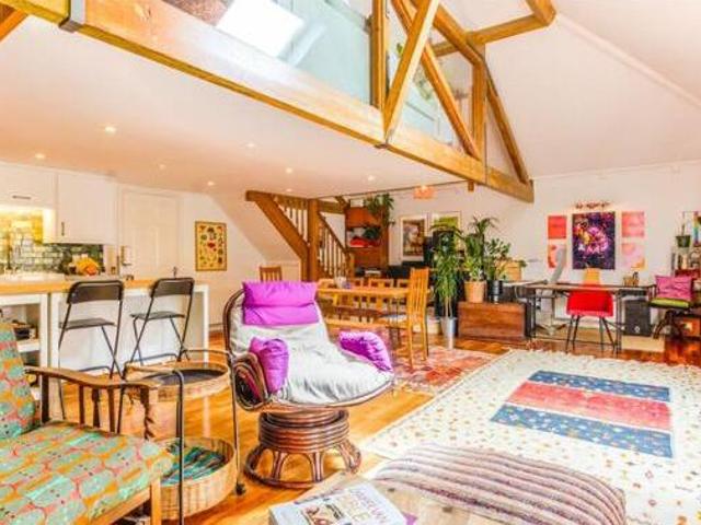 3 Bedroom Maisonette For Sale In Merrywood Road, Southville