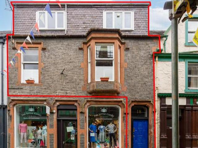 3 Bedroom Maisonette For Sale In Moffat