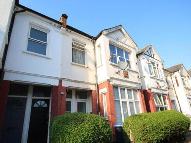 3 Bedroom Maisonette For Sale In Neasden