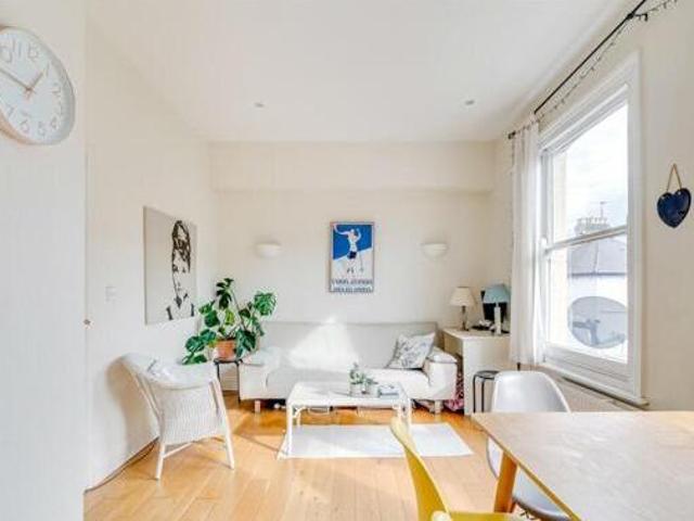 3 Bedroom Maisonette For Sale In Parsons Green