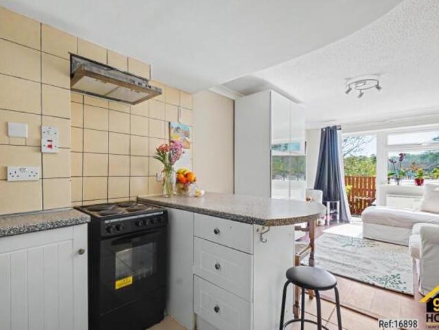 3 bedroom maisonette for sale in Roseholme, Maidstone, Kent, ME16