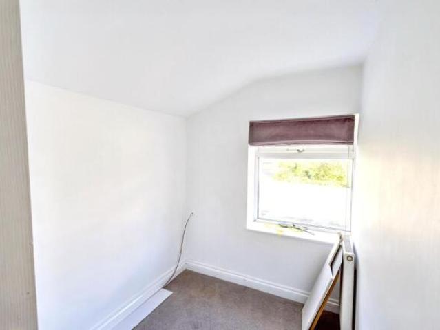 3 bedroom maisonette for sale in Skipton Road, Harrogate, HG1