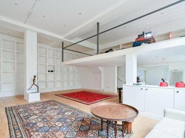 3 Bedroom Maisonette For Sale In Southwark