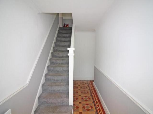 2 bedroom maisonette for rent in Tyn Y Pwll Road, Cardiff, CF14