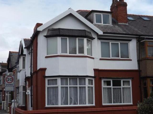 3 Bedroom Maisonette For Rent In Wallasey